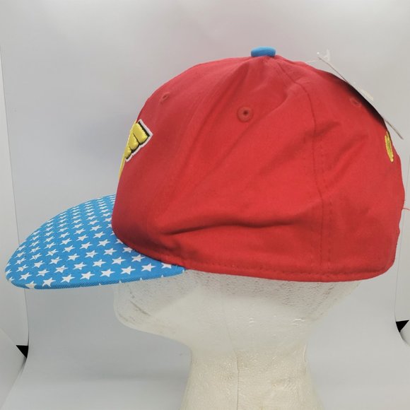 DC Comics | Accessories | Nwt Wonder Woman Snapback Baseball Hat ...